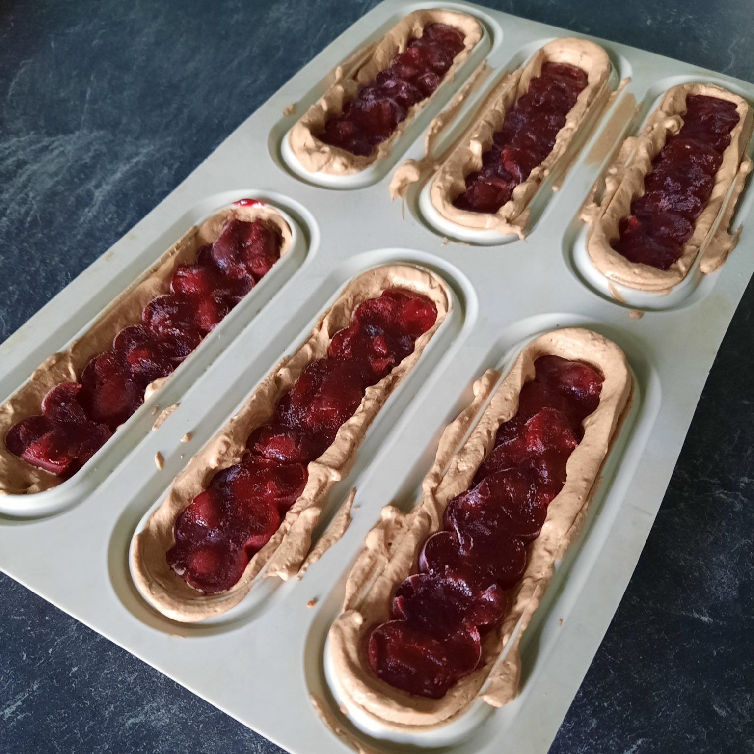 Recette éclairs entremets forêt noire - saveurs de sandrine
